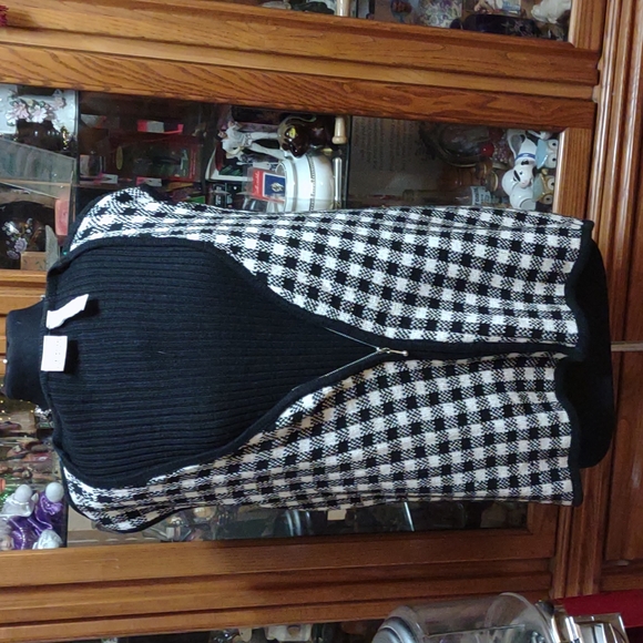 villager signature | Sweaters | Black And White Vest Made By Villager ...